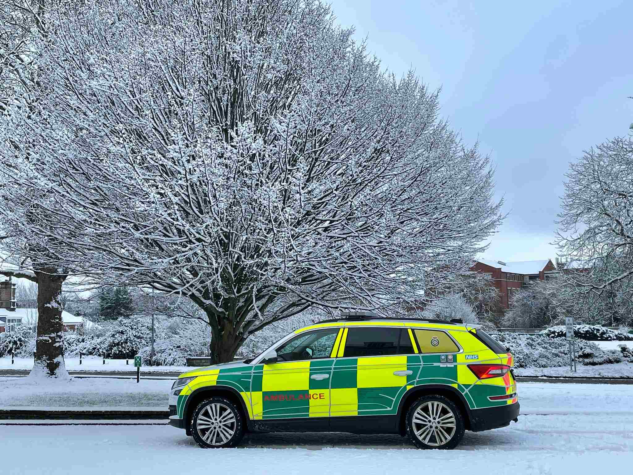 Help your ambulance service this winter - NHS Somerset ICB